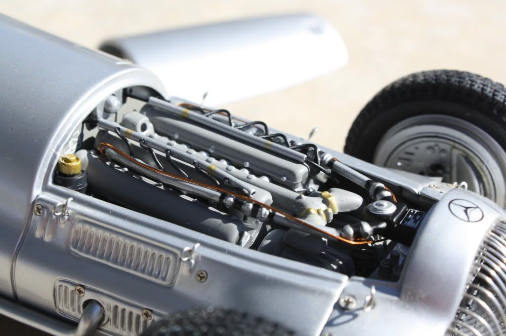 Mercedes-Benz W154 | DiecastXchange Forum